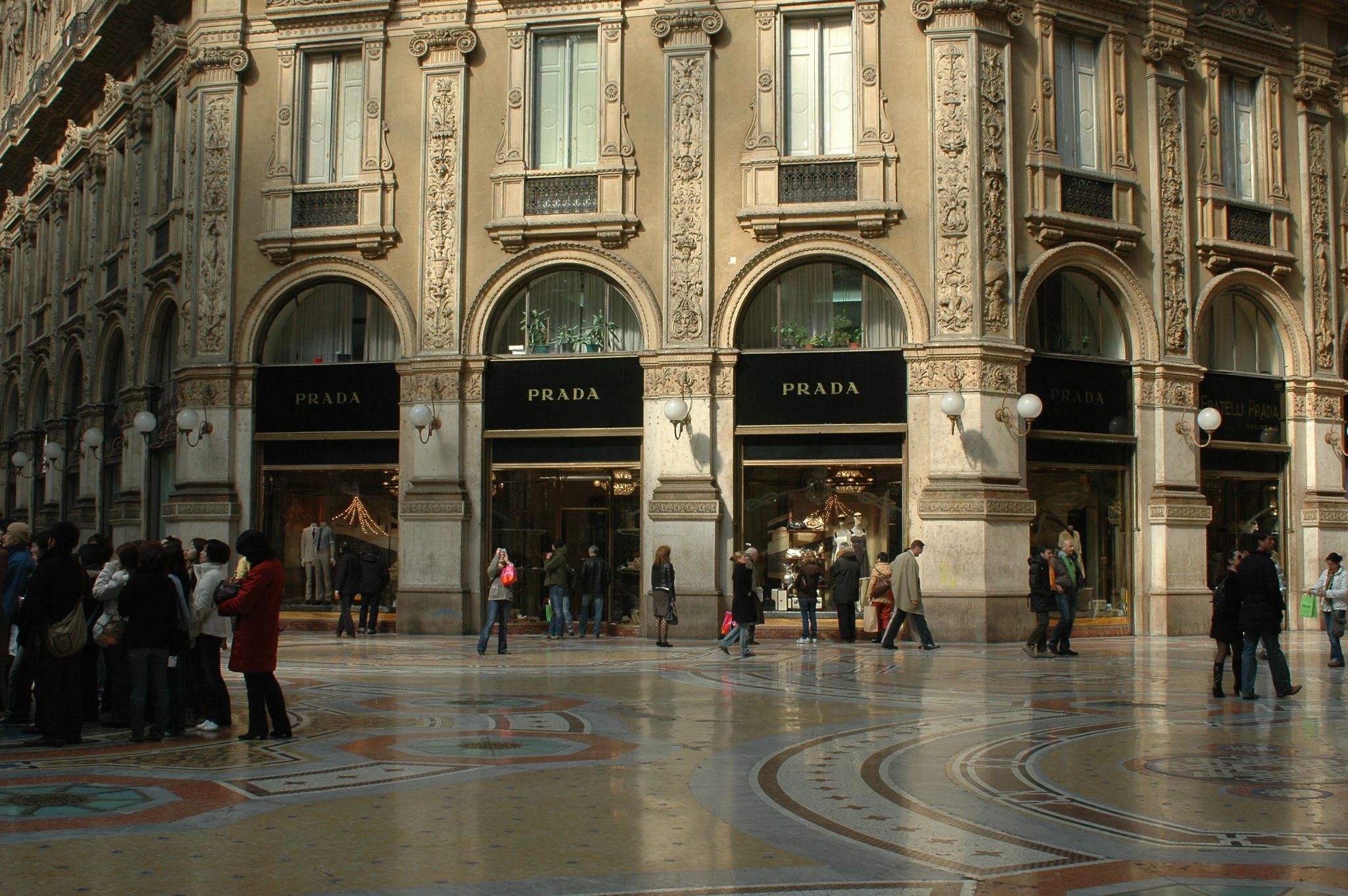 Milan Fashion Week 2025: Dates and Tips for Luxury Travellers